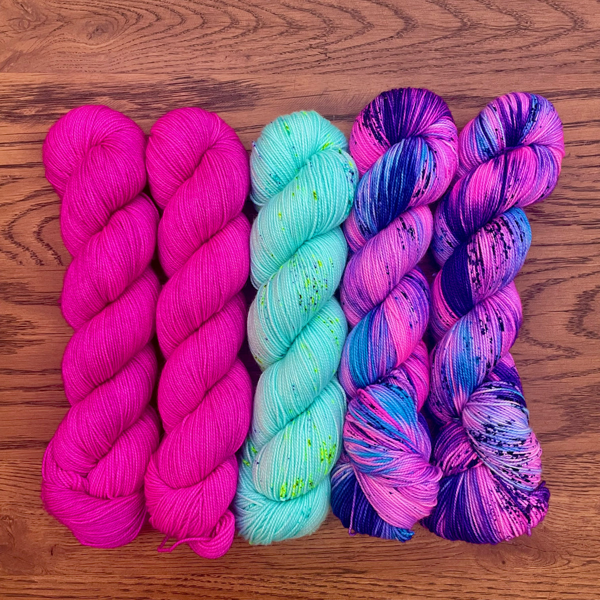 Set 4 Love struck, Cosmos, Hugo blue yarn set * Sock yarn – Spectrum Fibre