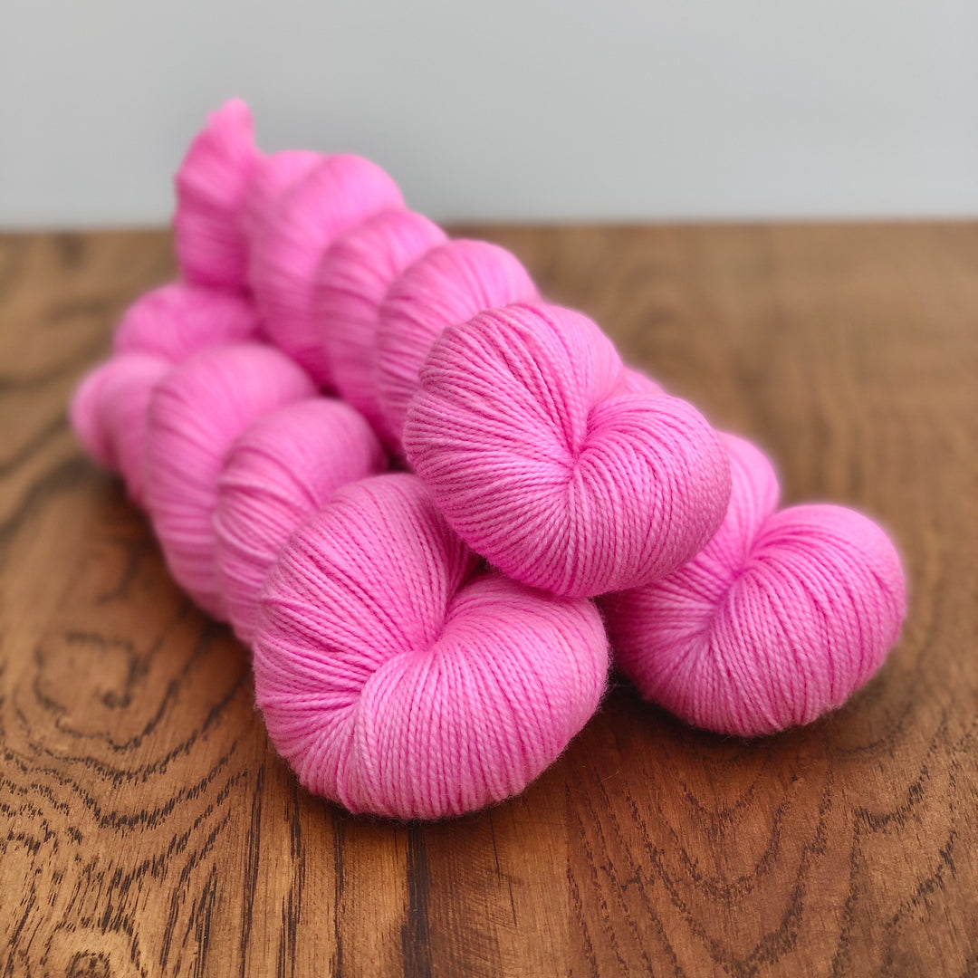 Blush Sock yarn – Spectrum Fibre